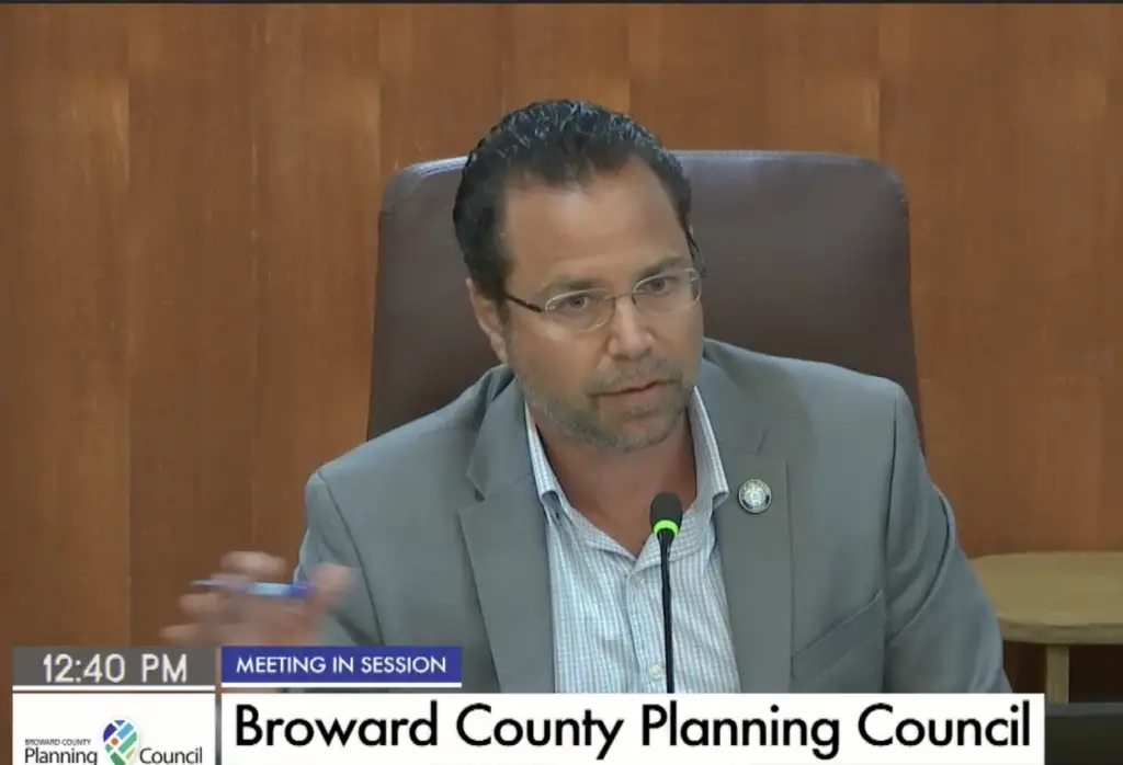 Hollywood Mayor Levy fails to convince Broward land-use panel to put ...